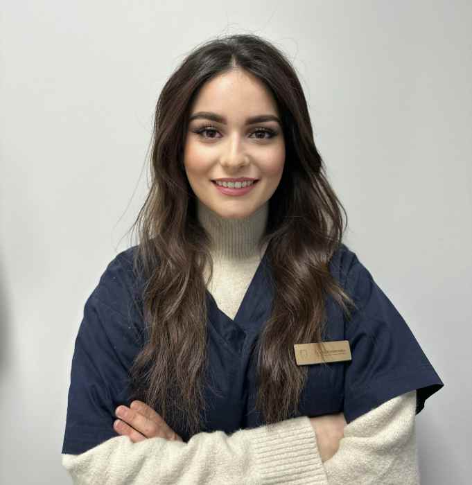 Dr Syrine MILADI, Chirurgien-dentiste à Libourne : Prenez RDV en ligne - Doctolib