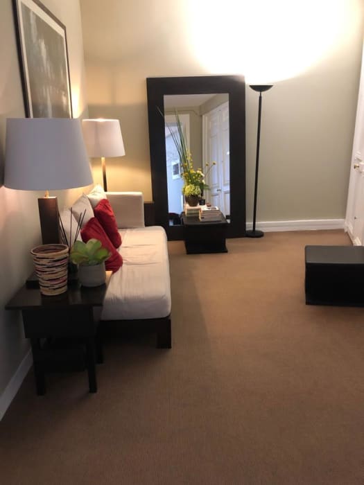 Dr Delphine BARBIER, Psychiatre à Paris : Prenez rendez-vous en ligne ...