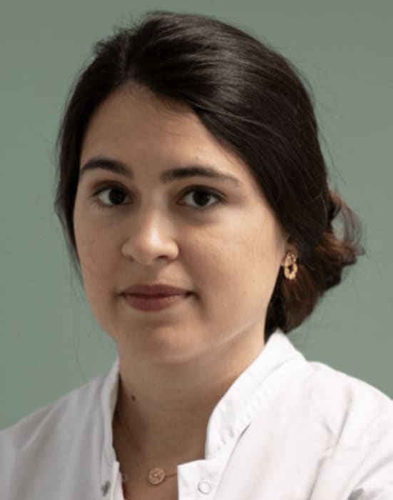 Dr Rabia BENTATA, Ophtalmologue à Créon : Prenez rendez-vous en ligne ...