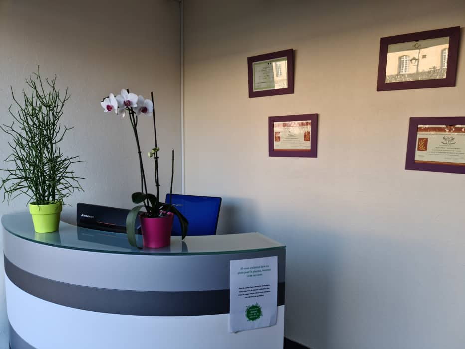 Maya BITAR, Ostéopathe à Saint-Cyr-l'École : Prenez RDV en ligne - Doctolib