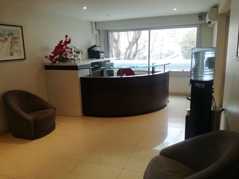 Dr Philippe Layani, Chirurgien-dentiste à Marseille - Doctolib