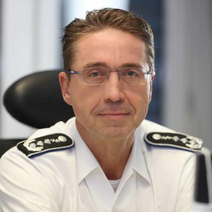 Herr Prof. Dr. med. Christian Willy, Orthopäde und Unfallchirurg in ...