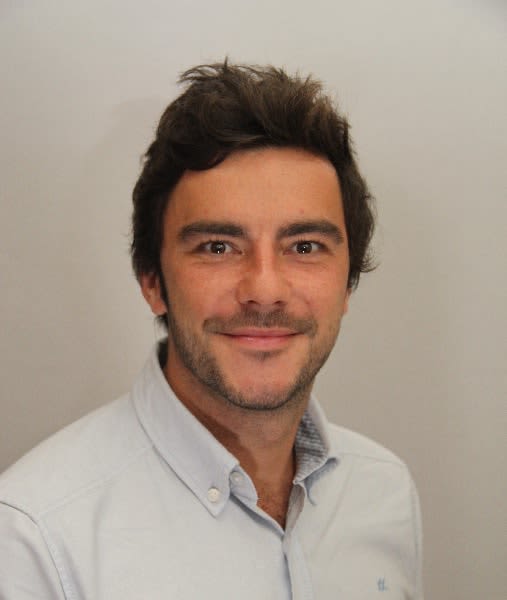 M. Thomas JAVANROOD, Ostéopathe à Paris : Prenez rendez-vous en ligne ...