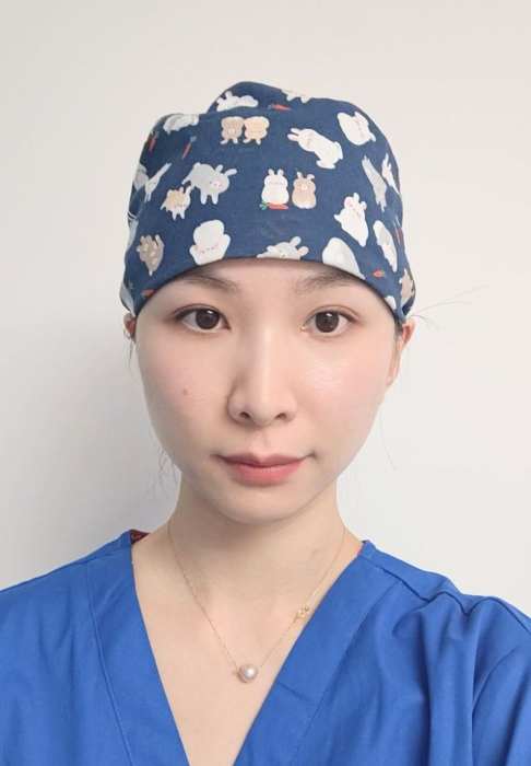 Dr Fiona HU, Chirurgien-dentiste à Paris : Prenez rendez-vous en ligne ...